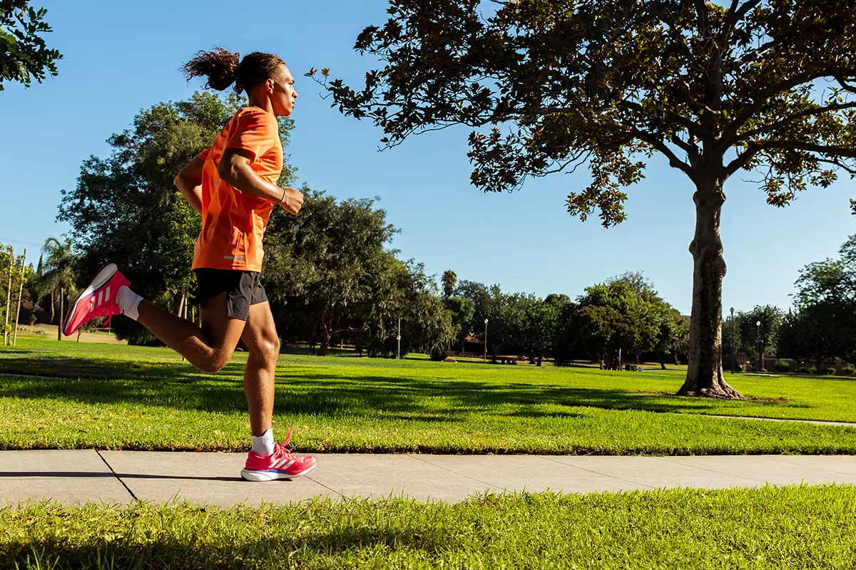 4 consejos para mejorar tu cadencia en el running - Corriendo Voy