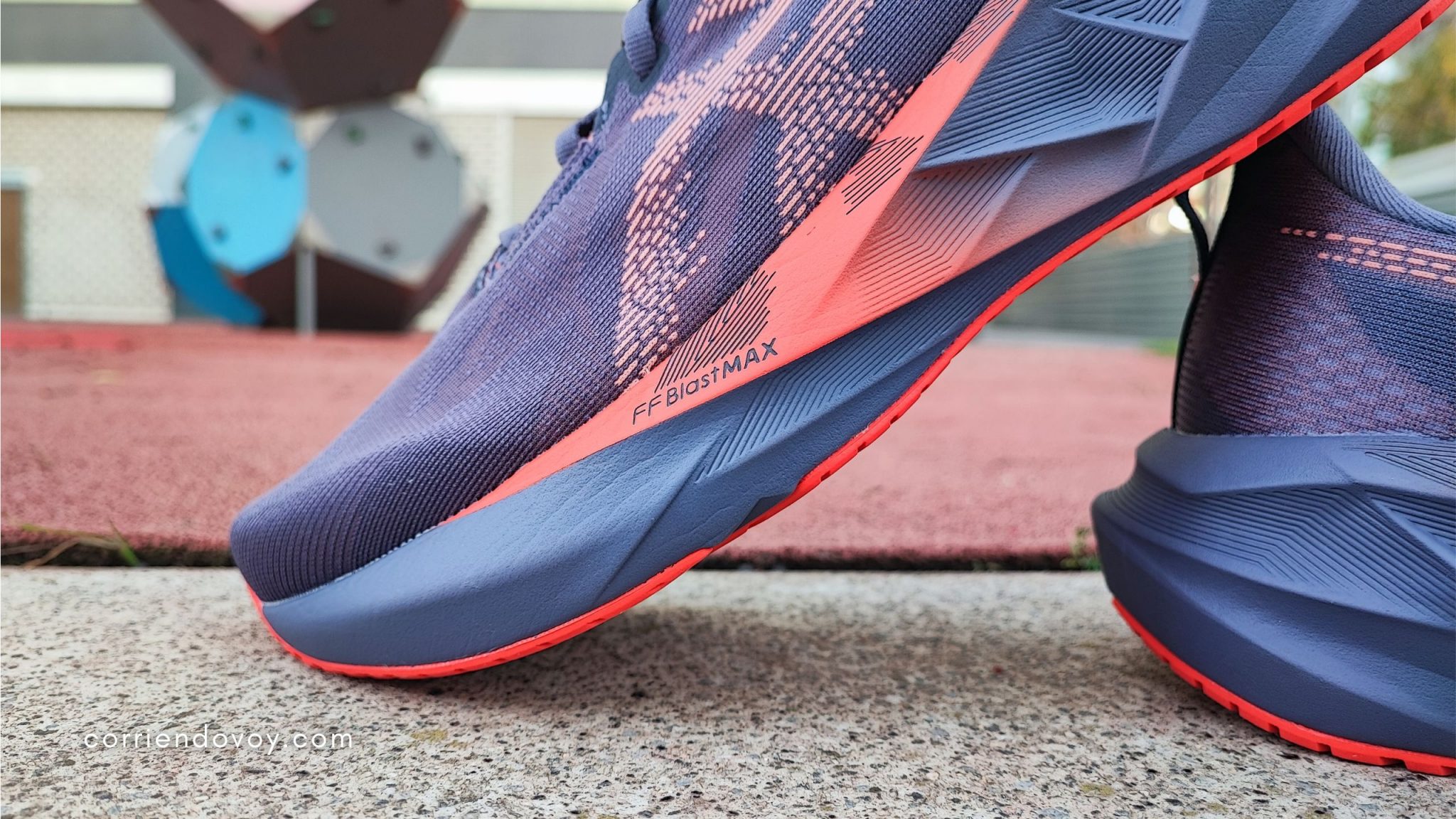 Asics Novablast 5. Vuelta a los orígenes - Corriendo Voy